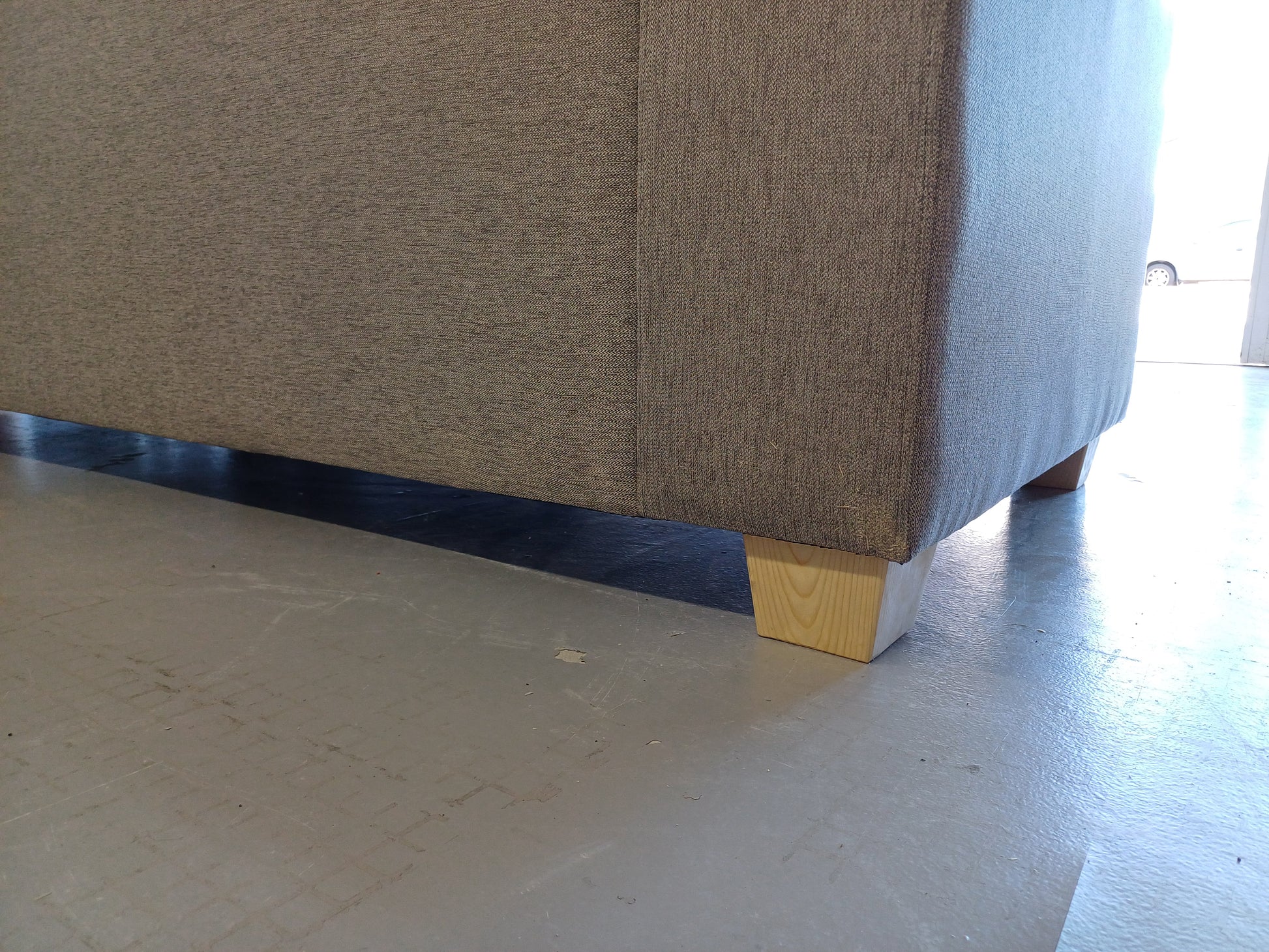 Temba Reverse Corner 2m x 1.7m - Maree Meubels